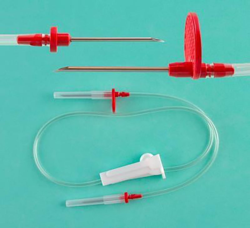 PPS Blood Collection Device with Roller Clamp & Venipuncture Cannula 1. ...